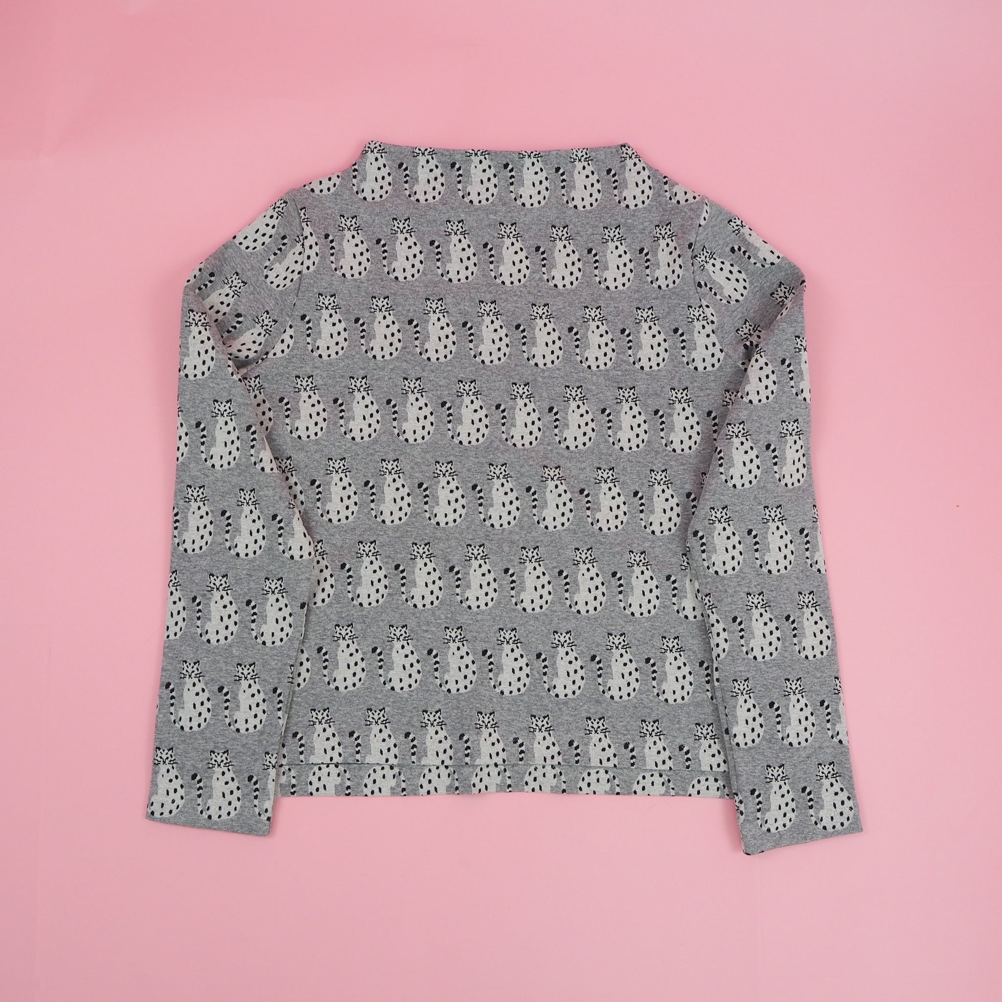 Leopard White/Grey - Knit Jacquard – Grid Fabrics