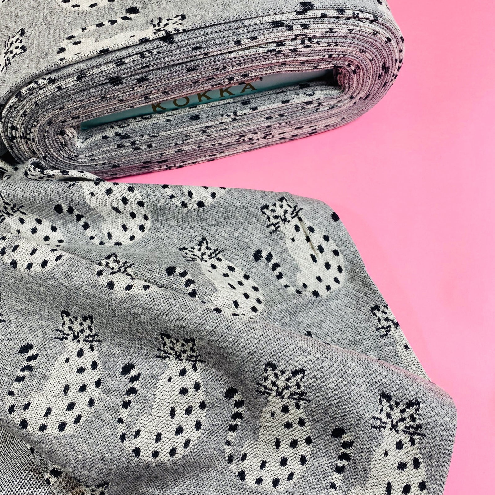 Leopard White/Grey - Knit Jacquard – Grid Fabrics